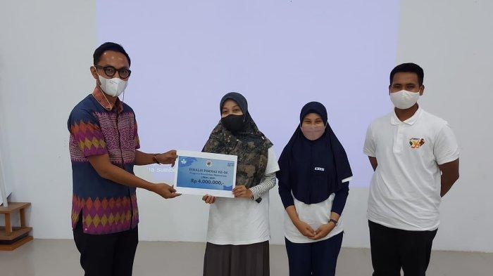 Rektor Unrika Beri Penghargaan ke Mahasiswa Peserta Pimpnas ke-34 ...