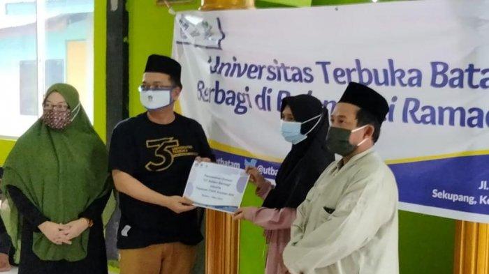 Universitas Terbuka Batam Berbagi di Bulan Suci Ramadhan - Tribunbatam.id