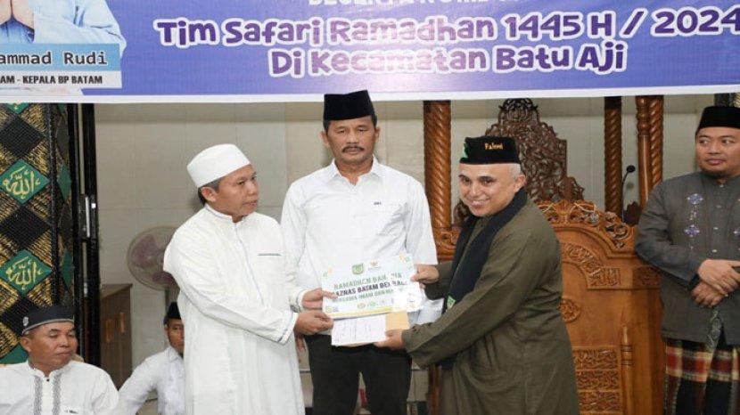 Walikota Batam Ungkap Peran Penting RT dan RW Jaga Rasa Aman Demi Investasi - Tribunbatam.id