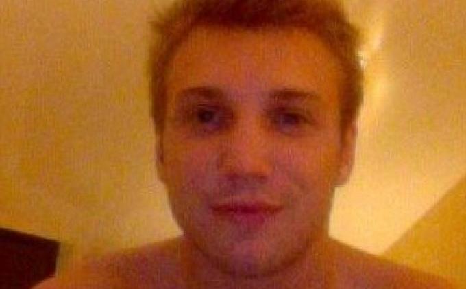 Inilah Foto-foto Sosok Tersangka Marcus Volke - Tribunbatam.id