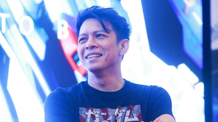 Video Ariel NOAH Peluk dan Cium Pipi Bunga Citra Lestari Viral ... Video Ariel NOAH Peluk dan Cium Pipi Bunga Citra Lestari Viral ...