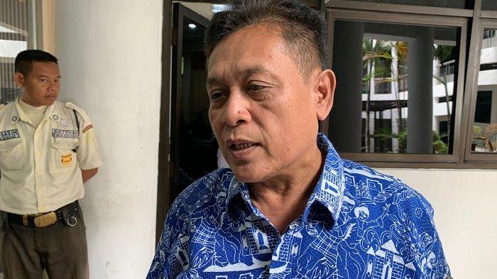 DPRD Karawang Tegaskan, Seluruh Sekolah Harus Serahkan Ijazah Siswa yang Ditahan - Tribunbekasi.com