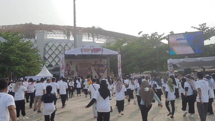 Ratusan Warga Antusias Ikuti Senam Deklarasi Damai dan Senam Sehat Bawaslu Kabupaten Bekasi ...