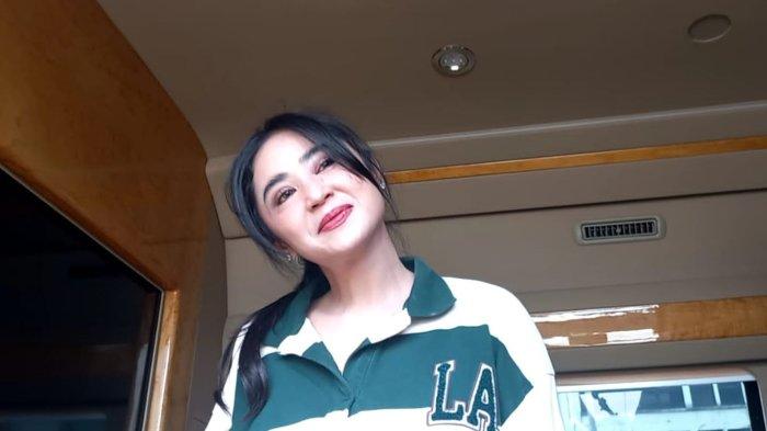 Sering Alami Masalah, Ustaz Danu Terawang Kehidupan Dewi Perssik: Tubuhnya Diduga Dihuni Banyak ...