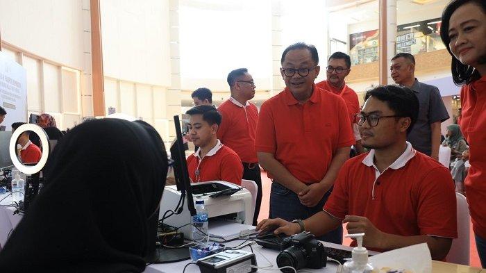 Layanan Paspor Simpatik saat Akhir Pekan di Mal Summarecon Bekasi, Gani ...
