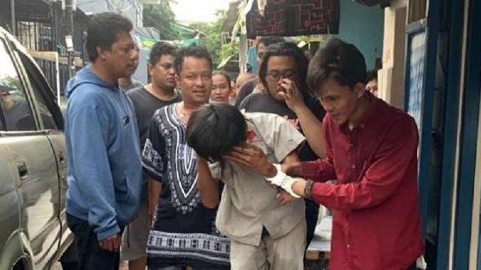 Modus Bawa Map Lalu Gedor Rumah Warga Minta Uang Amal, Dua Remaja ... Modus Bawa Map Lalu Gedor Rumah Warga Minta Uang Amal, Dua Remaja ...
