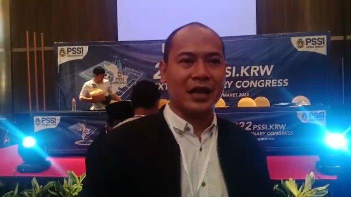 Terpilih Jadi Ketua Askab PSSI Karawang, Asep Aang Rahmatullah ...