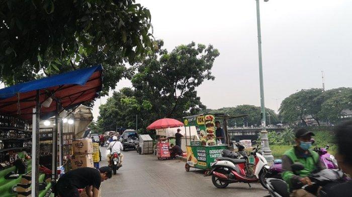 Ngabuburit Sambil Berburu Takji di Kawasan BKT, dari Seblak Hingga Sate ...