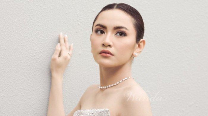 Gelar Pesta Pernikahan di Bali, Mahalini Raharja Tampil Simpel Namun ...