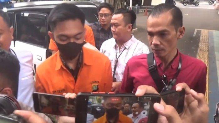 Jadi Saksi di Sidang AG, Mario Dandy Diam Seribu Bahasa dan Menunduk ...