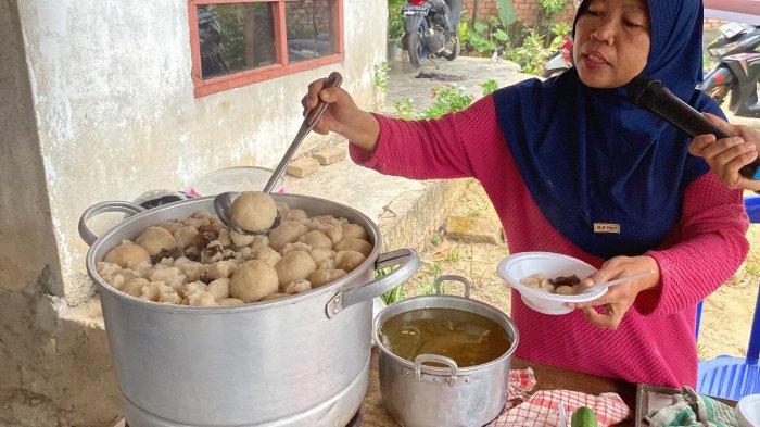 Bisnis Kuliner Khas Palembang Tekwan dan Model Semakin Dilirik, Ini ...