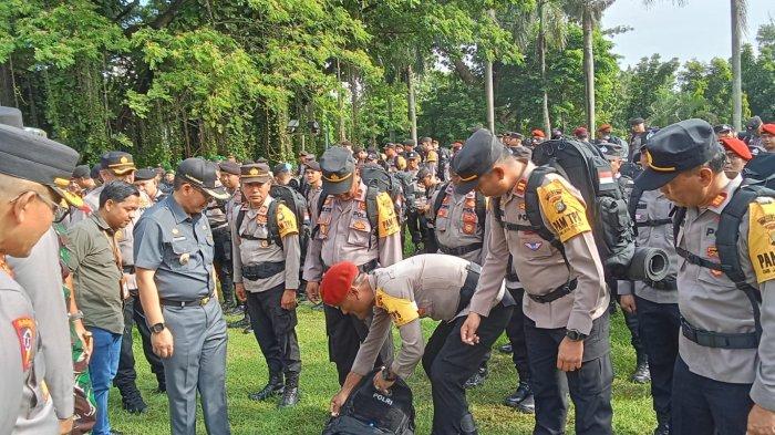 Belasan Ribu Personel Gabungan Disebar Amankan TPS Pemilu 2024 di ... Belasan Ribu Personel Gabungan Disebar Amankan TPS Pemilu 2024 di ...