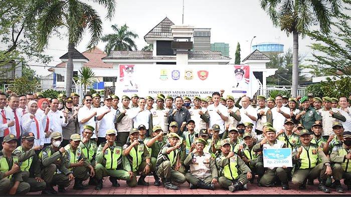 Alhamdulillah, Honor Anggota Linmas Kabupaten Karawang Naik Rp275.000 ...