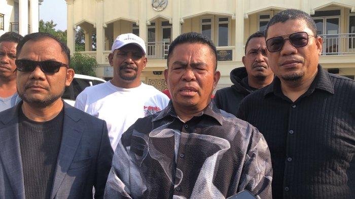 Umar Kei Duga Arif Rahman Sudah Merancang Skenario Kericuhan di Gedung ...