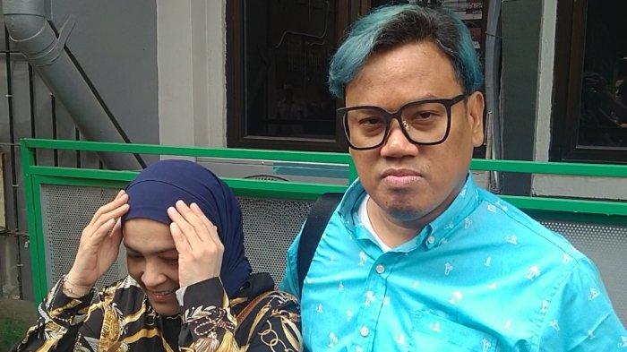 Presenter Uya Kuya dan Istri Datangi Pengadilan, Untuk Apa? - Tribunbekasi.com