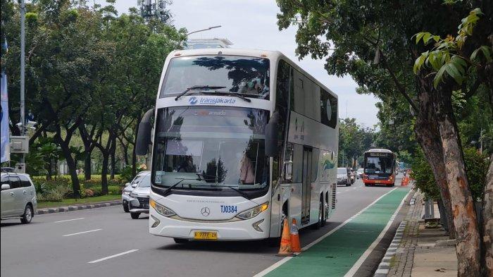 Dear Pecinta Wisata Jakarta, Bus Tingkat TransJakarta Kini Beroperasi ...