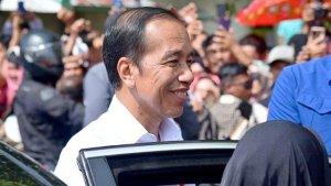 Roy Suryo Sebut Nama Dumatno Budi Utomo Sebagai Pria yang Fotonya Ada di Ijazah Jokowi ...