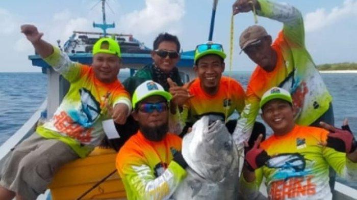 Sport Fishing Tournament Belitung de Sintak, Baro Fishing Team Naikkan ...