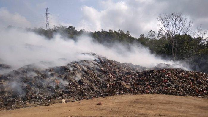 Kebakaran Sampah di TPA Gunung Sadai Belitung Sudah Berkurang ...