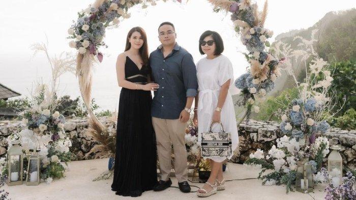 Putra Bungsu Hotman Paris Melamar Chen Giovani, Ini Profilnya ...