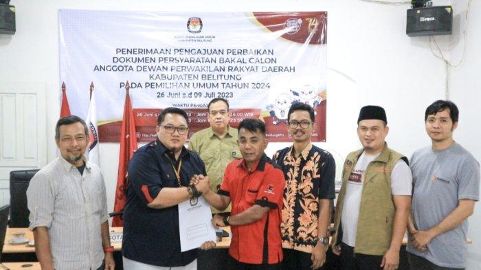 KPU Belitung Terima Berkas Perbaikan Bacaleg 16 Parpol - Posbelitung.co