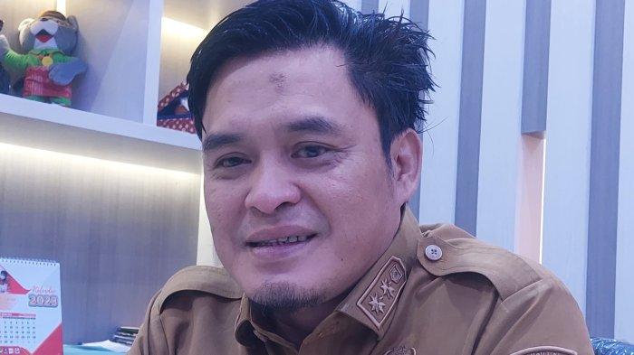 PNS Wanita Oknum Kepala Seksi di Bangka Barat Terpergok Selingkuh di Mobil dengan Honorer ...