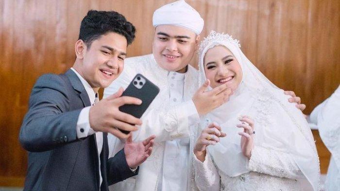 Syakir Daulay Rilis Lagu dengan Istri Almarhum Sahabatnya, Nadzira, Netizen Risih bila ...