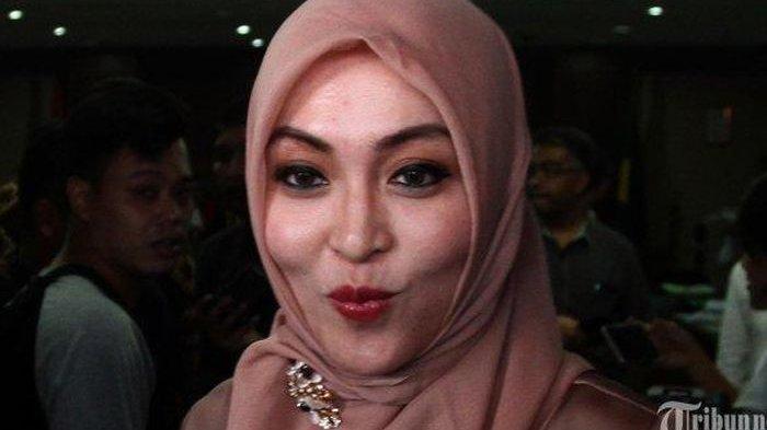 Ketemu Mantan Kekasih, Angelina Sondakh Minta Maaf Telah Menyakiti ...