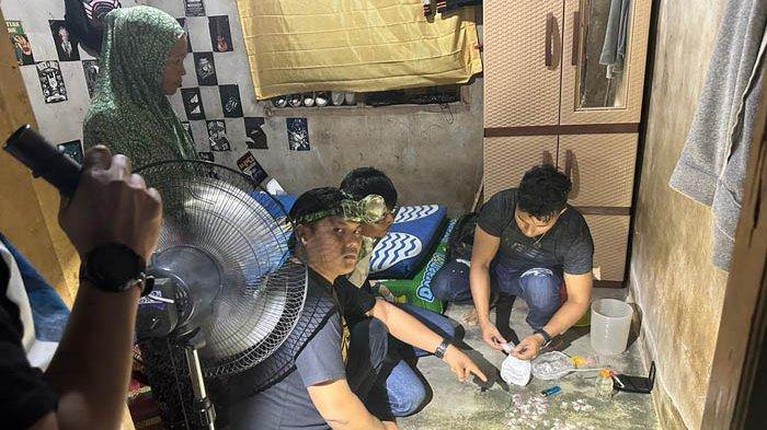 Polisi Bekuk Pengedar Narkoba, Ditemukan Barang Bukti 56 Paket Sabu - Posbelitung.co