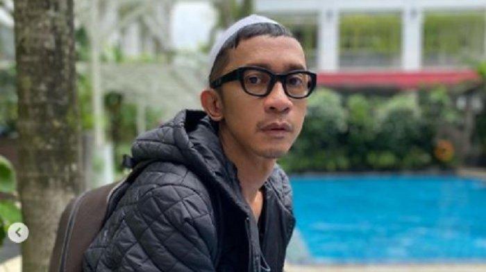 Biodata Aming, Pelawak yang Kerap Berpenampilan Seperti Wanita, Kini ...