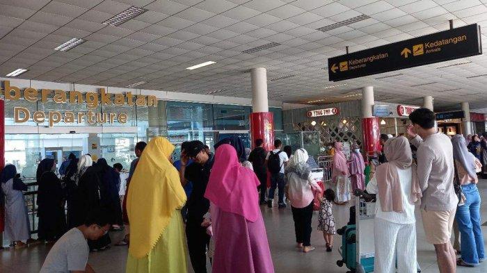 Hari Terakhir Cuti Bersama Lebaran, Penumpang di Bandara Depati Amir Pangkalpinang Turun 6 ...