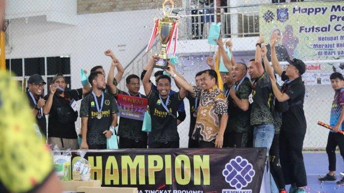 Pekerja PLN UIW Bangka Belitung Juarai Liga Pekerja Futsal yang Digelar ... Pekerja PLN UIW Bangka Belitung Juarai Liga Pekerja Futsal yang Digelar ...