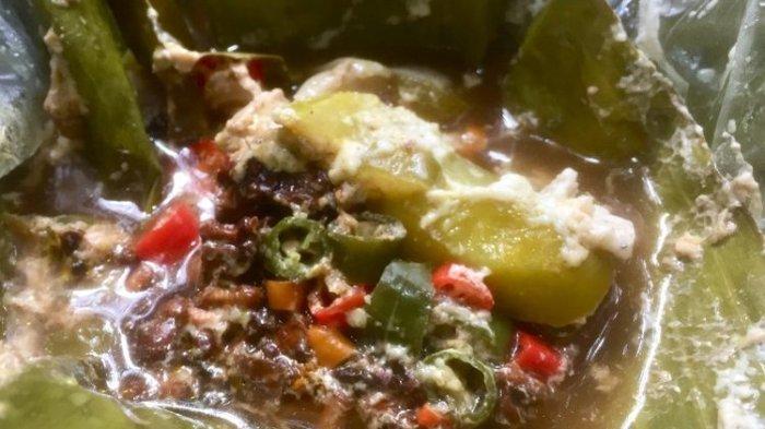 Wisata Kuliner, Berikut Makanan Khas Daerah yang Terlihat Unik dan ...