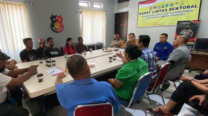 Mantan Anggota Brimob Ditemukan di Kolong Bemban Bangka Tengah, Dokter ...