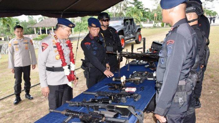 Jelang Pemilu 2024, Kapolda Bangka Belitung Cek Kesiapan Brimob - Posbelitung.co