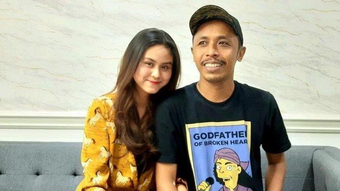 Biodata Furry Setya Pemeran Mas Pur, Kini Bercerai dengan Sang Istri ...