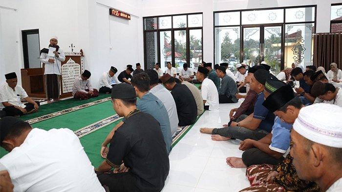 Tingkatkan Silahturahmi di Bulan Ramadan, Kapolres Belitung Buka Puasa ...
