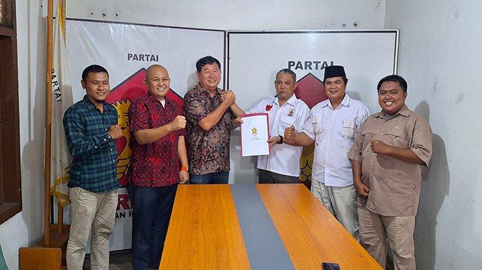 Kamarudin Muten Daftar Jadi Balon Bupati Belitung Timur dari Partai Gerindra untuk Pilkada 2024 ...