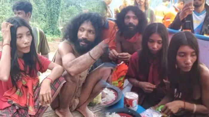 3 Suku Togutil Datangi Pekerja Tambang di Halmahera Timur, Diduga Lapar ...