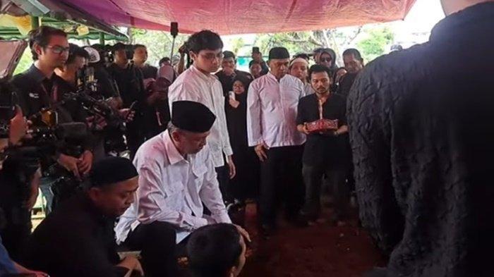 Inilah Tampang Asad Said Ali, Suami Puput Novel yang Bongkar Sifat Asli Istrinya Saat Meninggal ...