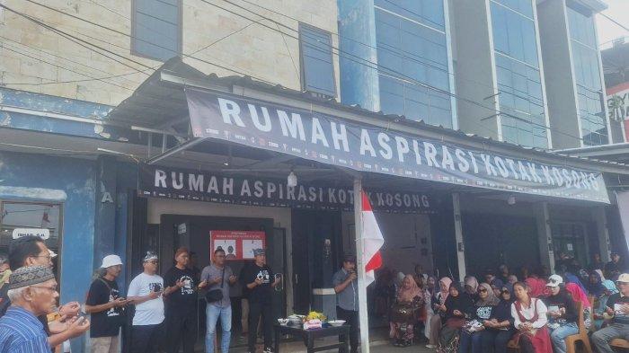 2 Mantan Ketua DPRD dan Mantan Sekda Dukung Relawan Kotak Kosong ... 2 Mantan Ketua DPRD dan Mantan Sekda Dukung Relawan Kotak Kosong ...