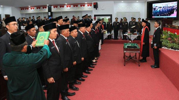 Breaking news: 25 Anggota DPRD Kabupaten Belitung Terpilih Periode 2024-2029 Resmi Dilantik ...