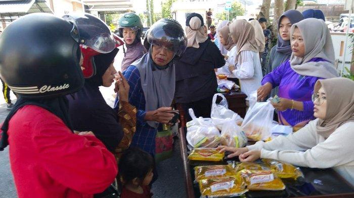 Pasar Murah Keliling Kejari Belitung, Harga Beras yang Dijual Lebih ...