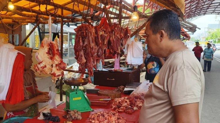 Harga Daging Sapi Murni di Pasar Lipat Kajang Belitung Timur Capai HET di H-6 Idul Fitri 2025 ...
