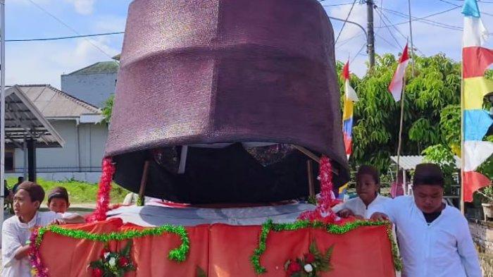 Karnaval HUT Kemerdekaan di Belinyu, SMP YPN Tampilkan Kopiah Resam dan ...