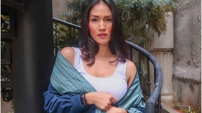 BIODATA Aulia Sarah, Pemeran Utama Film Badarawuhi Di Desa Penari ...