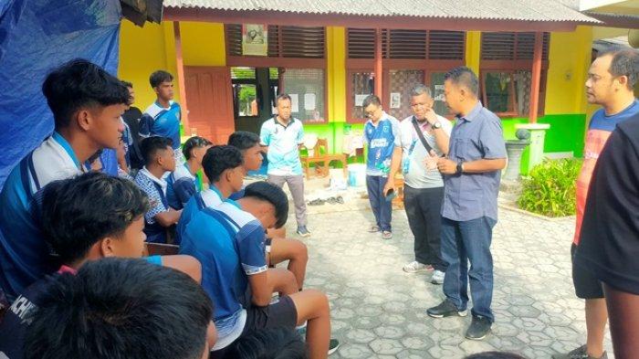 Ansori Beri Motivasi Atlet dan Pelatih Porprov - Posbelitung.co