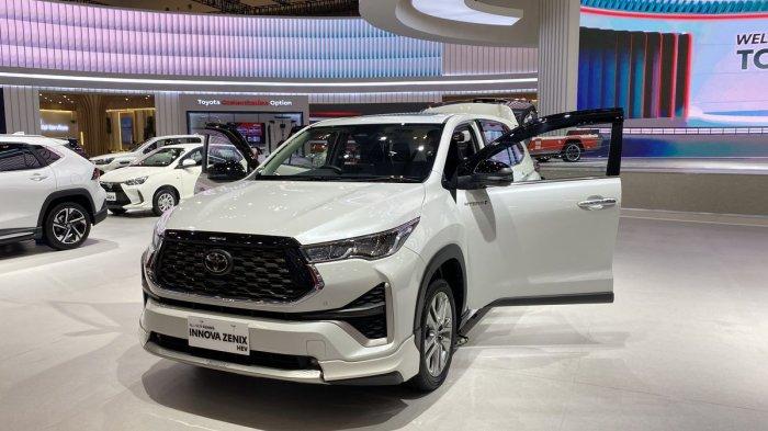 Desain Fender Baru Toyota Innova Zenix - Posbelitung.co