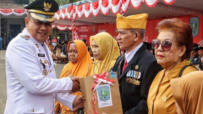 Veteran dan Janda Veteran Belitung Terima Penghargaan Atas Jasa Bagi ...