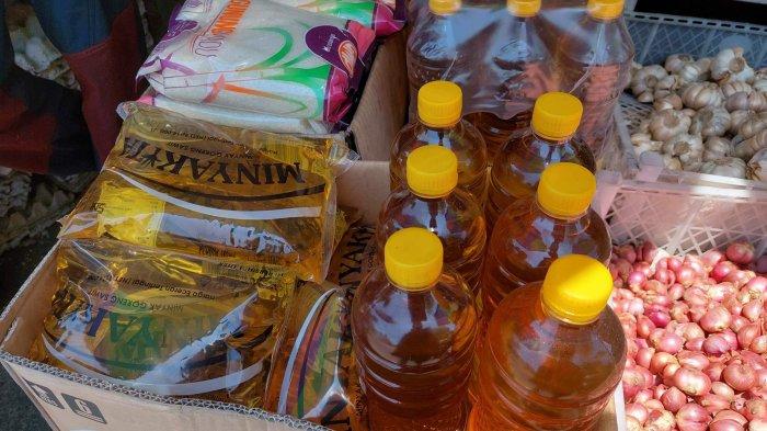 Harga Gula dan Minyak Goreng Belum Kunjung Turun - Posbelitung.co